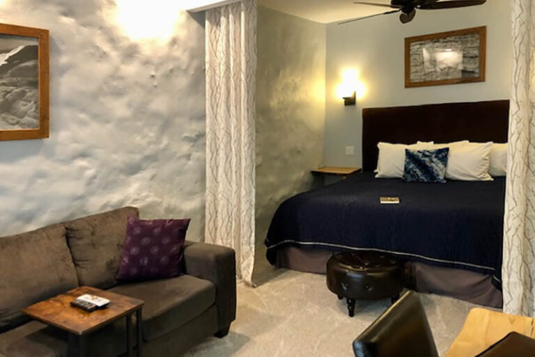 Makanda Inn - Southern IL - Lodging Shawnee National Forest + Wine Trail